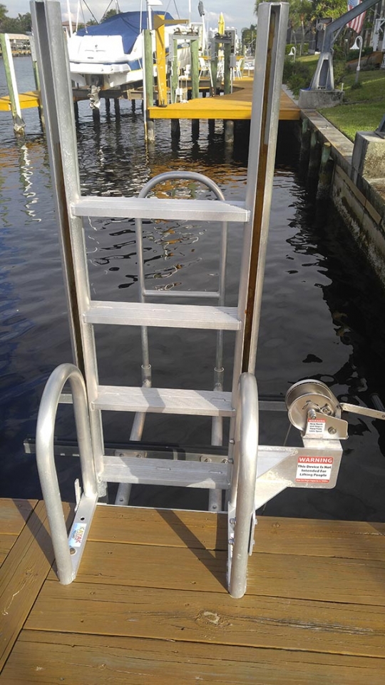 GOLDEN BOAT LIFTS KAYAK LAUNCH 7 STEP STANDARD - Lifturi - MyBoat